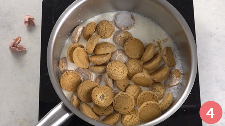 Ricetta Bunet (o Bonet) piemontese - Consigli e Ingredienti | Ricetta.it