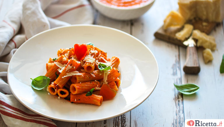 Ricetta Pasta con peperoni - Consigli e Ingredienti | Ricetta.it